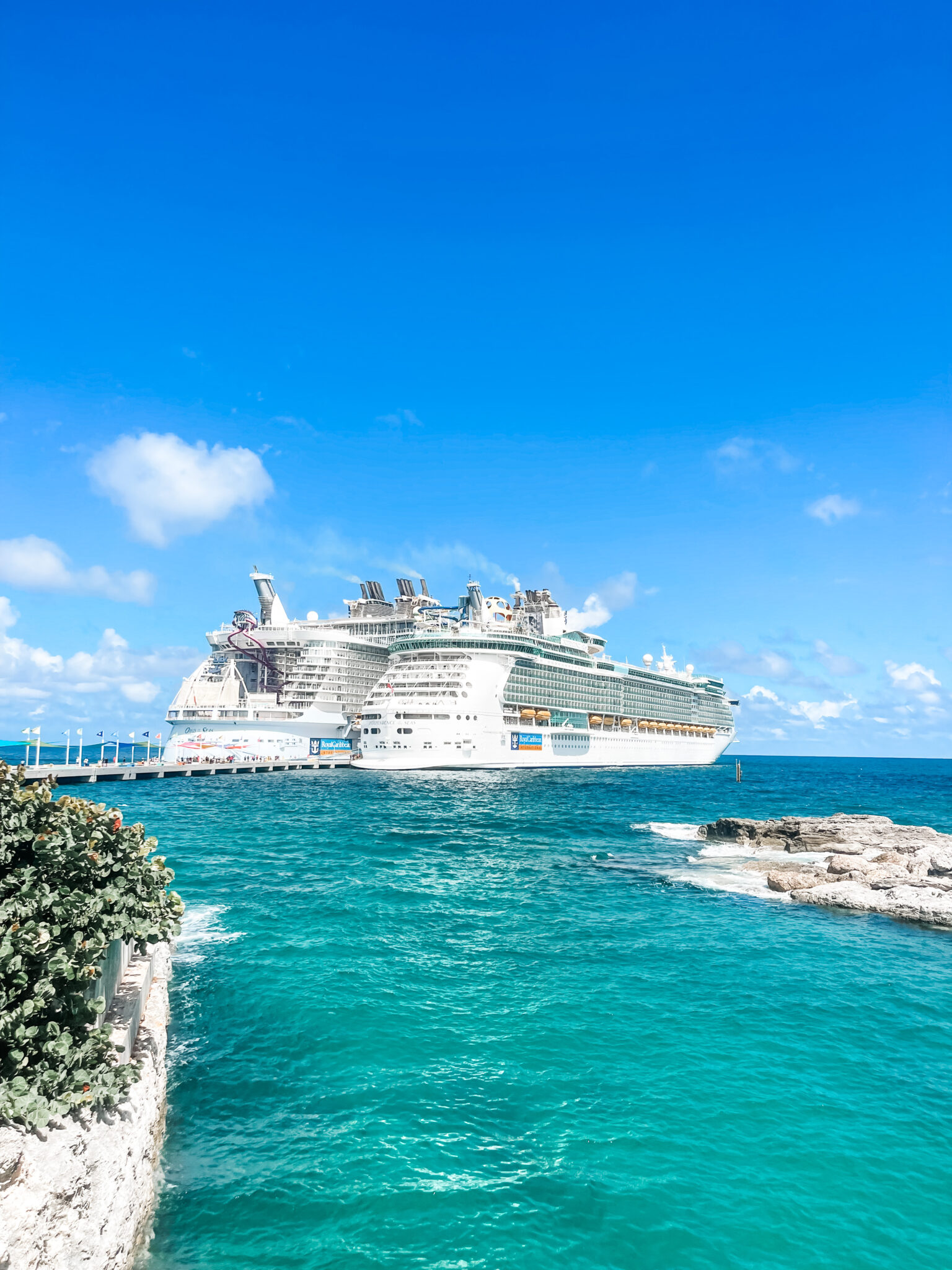 Sailing with Royal Caribbean on Independence of the Seas - Kingdom ...